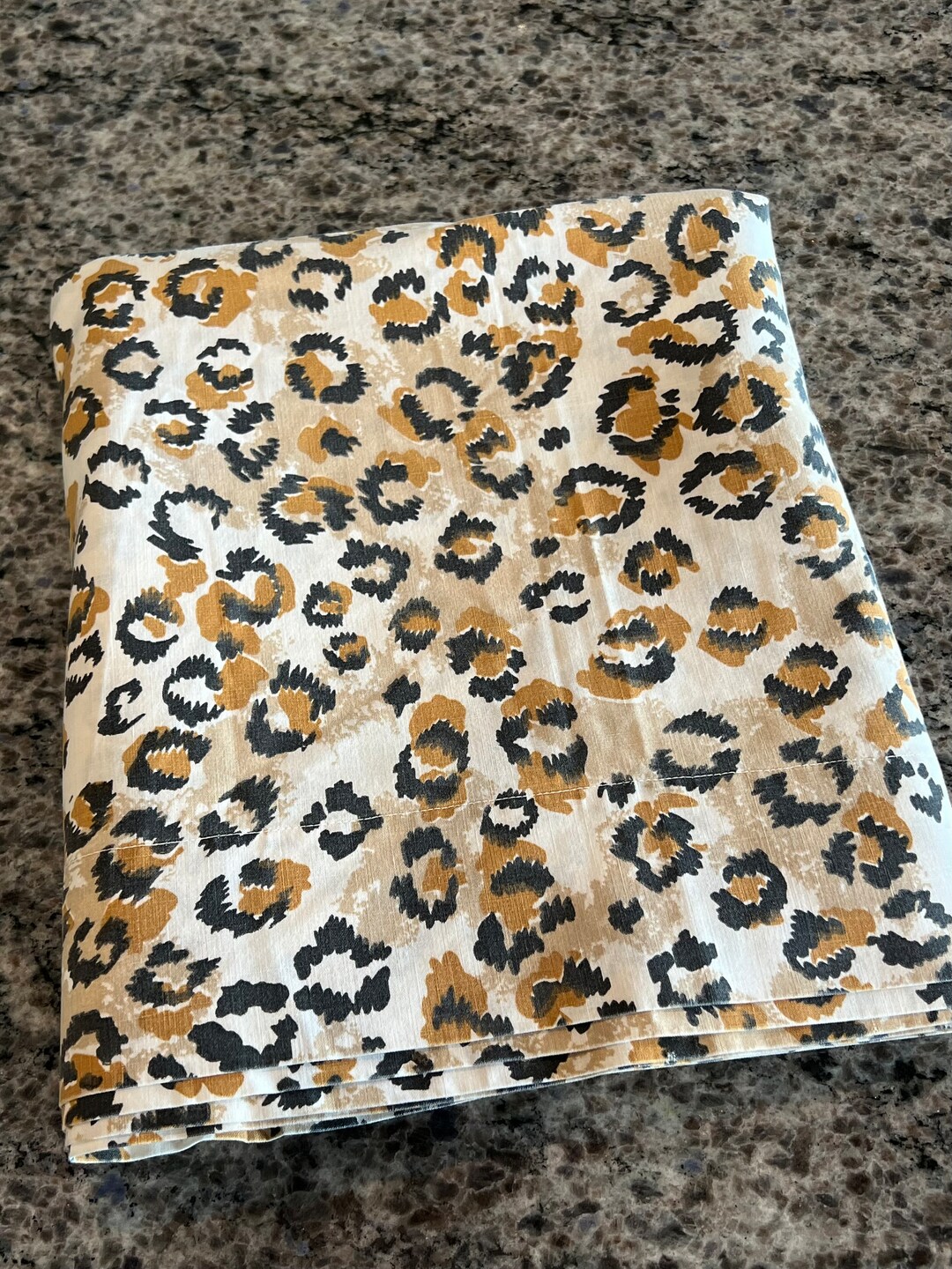 Vintage Tastemaker Cheetah Animal Print Twin Flat Sheet- Cheetah ...