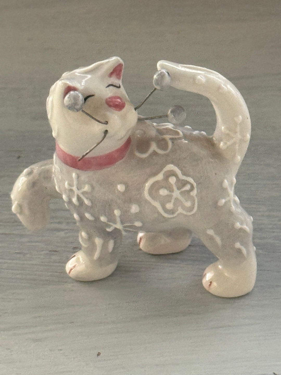 Vintage Whimsiclay 2004 Amy Lacombe Grey Cat Small Figurine 2 1/2 W Cat ...