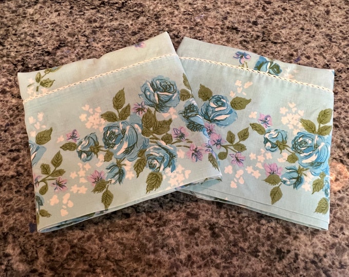 Vintage Cannon Monticello Set of 2 Blue Rose Floral Standard Size ...