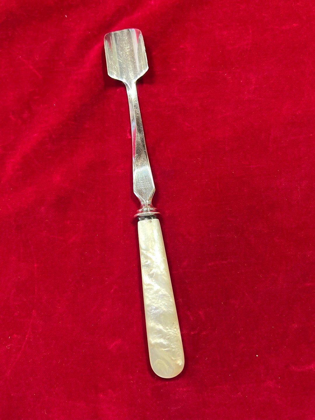 Antique Rodger's Cutler's to Her Majesty Mother of Pearl Handled Bone Marrow Scoop 9 Joseph ...