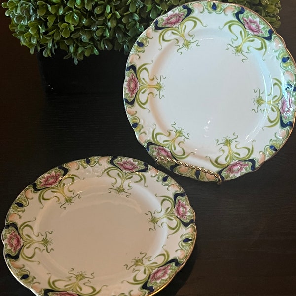 Water Lily Plate - Etsy