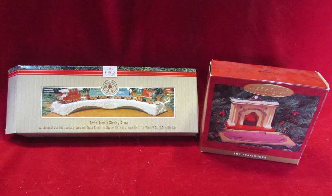 RARE 1991 and 1993 TWO NIB Hallmark Keepsake Christmas Display Items ...
