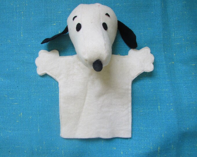 Vintage Snoopy Peanuts White and Black Hand Puppet, Handmade Snoopy ...