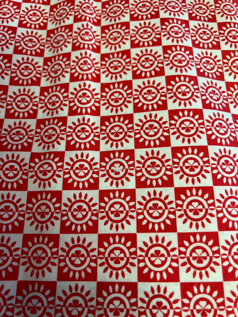 Vintage Red and White Square Grid Pattern Cotton Fabric Medium - Etsy