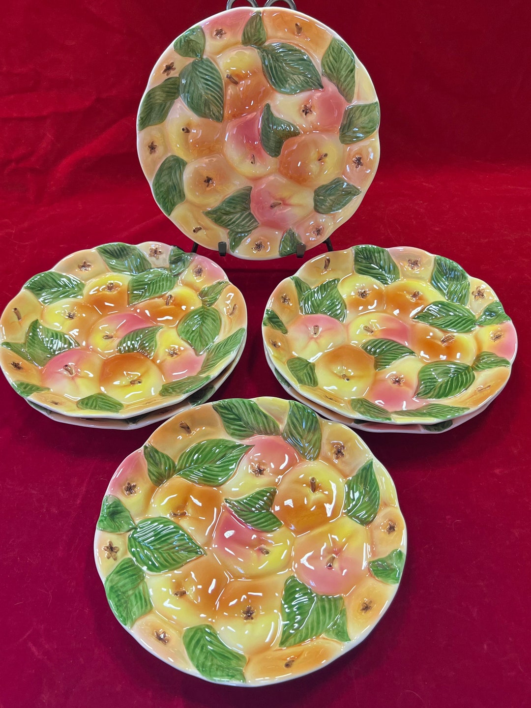 Vintage Set of 6 Raised Apple Plates by Greg Matthew’s for Oggetti 9 ...