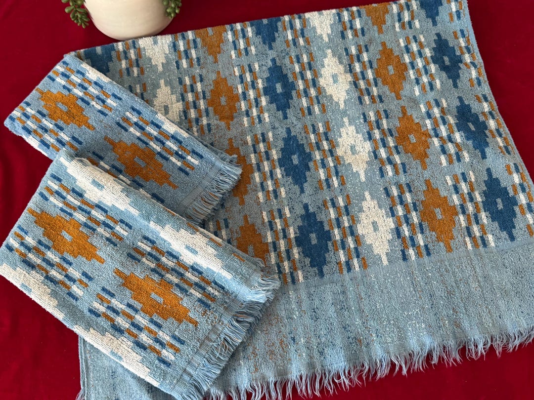 RARE Vintage Cannon Southwest Aztec Pattern Blue Towels- 1 Bath, 2 Hand ...