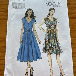 Vogue Sewing Pattern 8807 Misses V Neckline Shift Dress W/belt Size 8 ...