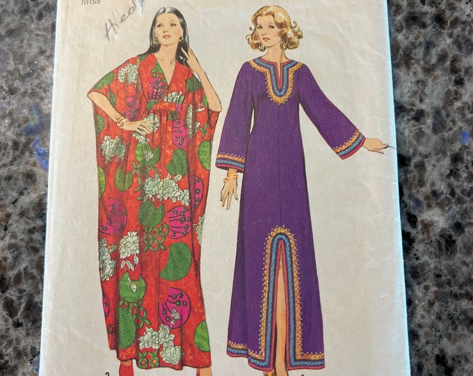 1972 Original Simplicity Sewing Pattern 5315 Misses Long Caftan Muumuu Dress Size 12-14 Uncut ...