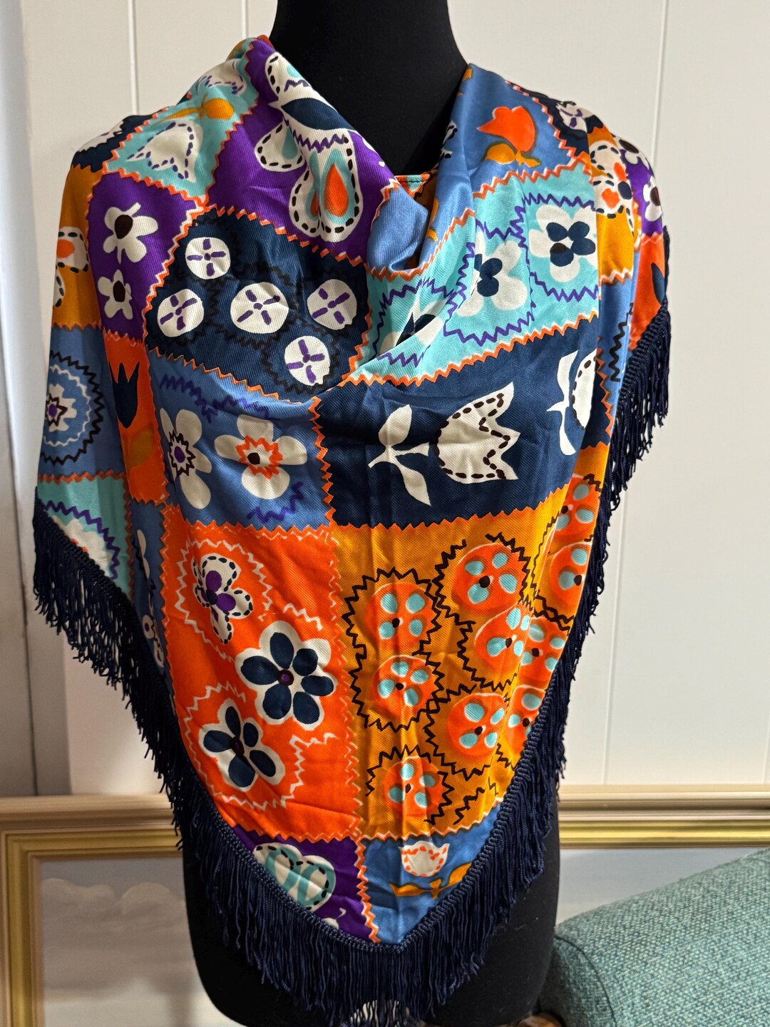 Retro 60’s Psychedelic Print Fringe Triangle Shawl Blue Hem 64” - Boho ...