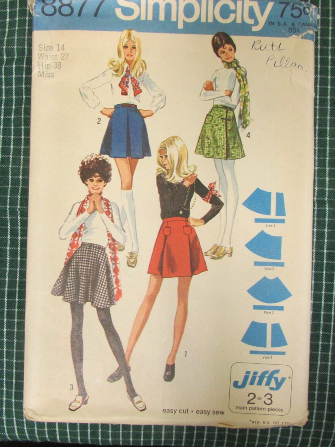 RARE 1970 Simplicity Sewing Pattern 8877 JIFFY Simple to Sew Set of ...
