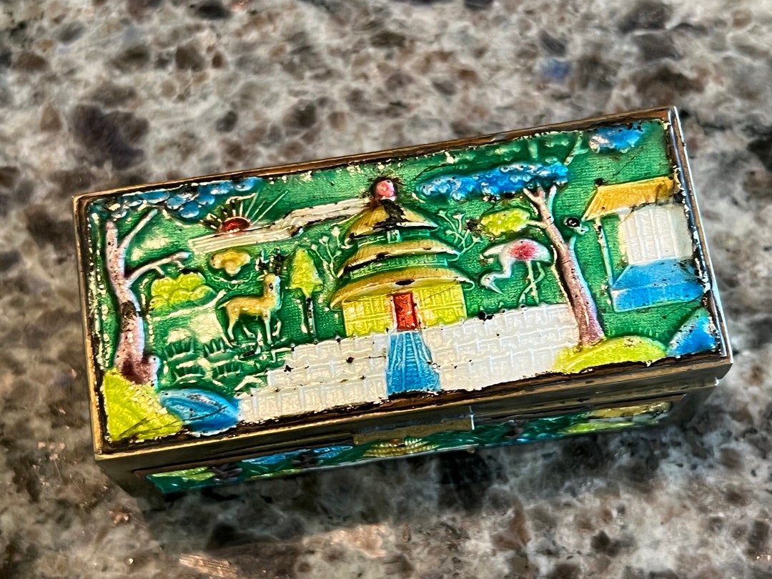 Vintage Chinese Brass & Enamel Snuff Box or Stamp Box Snuff With ...