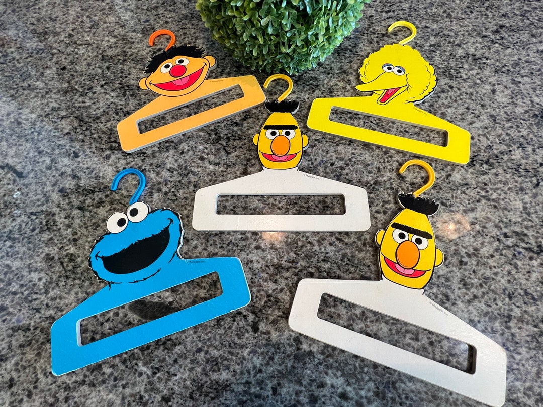 RARE Vintage Set of 5 MUPPETS Cardboard Childrens Hangers W/muppet ...