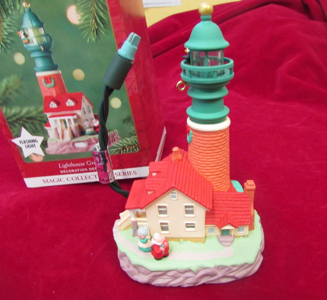 Rare 2001 Keepsake Hallmark Lighthouse Greetings Christmas Ornament ...