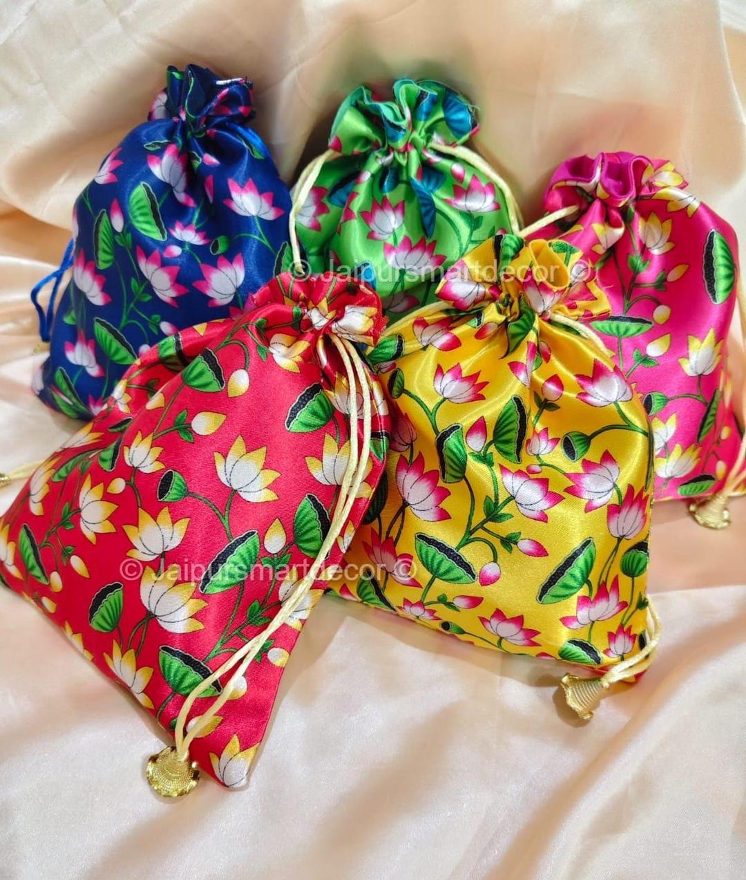 Lotus Pichwai Print Silk Potli Bags,indian Wedding Favors, Shagun Gift ...
