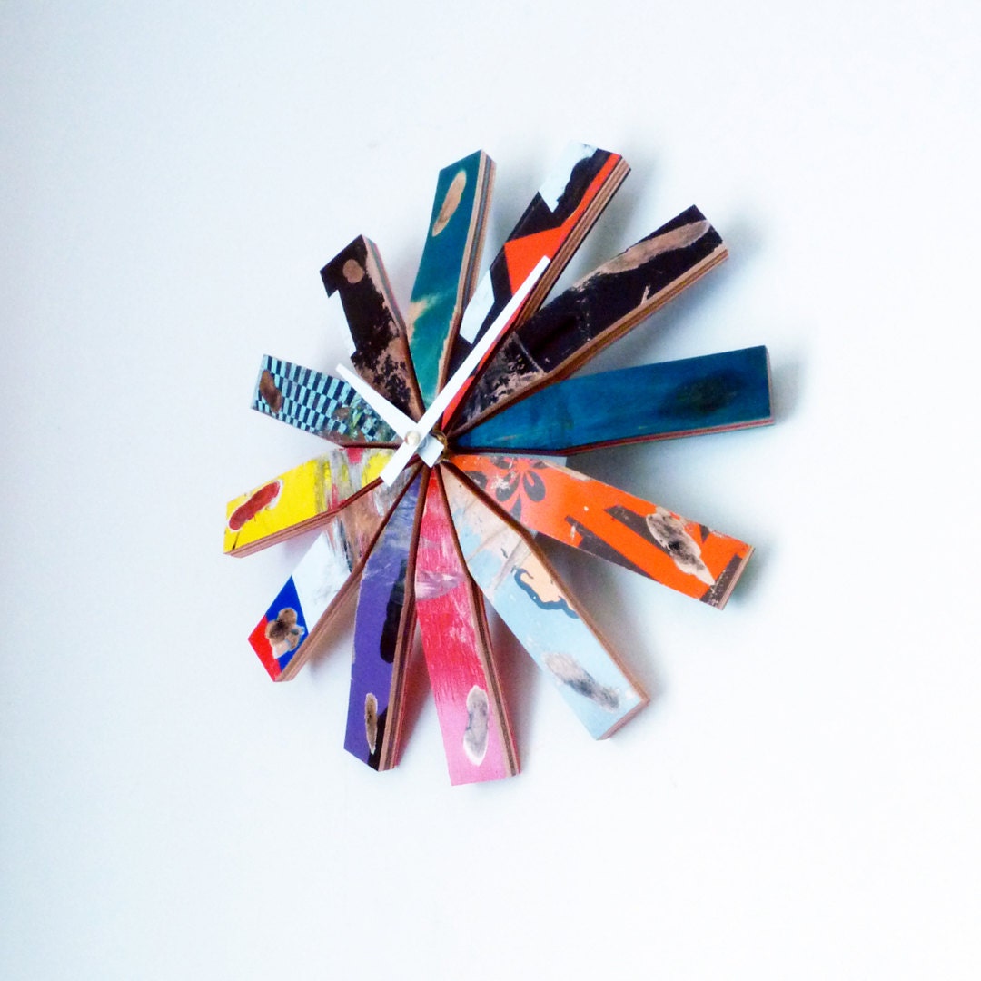 Wheel Bite Skateboard Clock 10.5 267mm Dia. Wall Clock by Deckstool ...