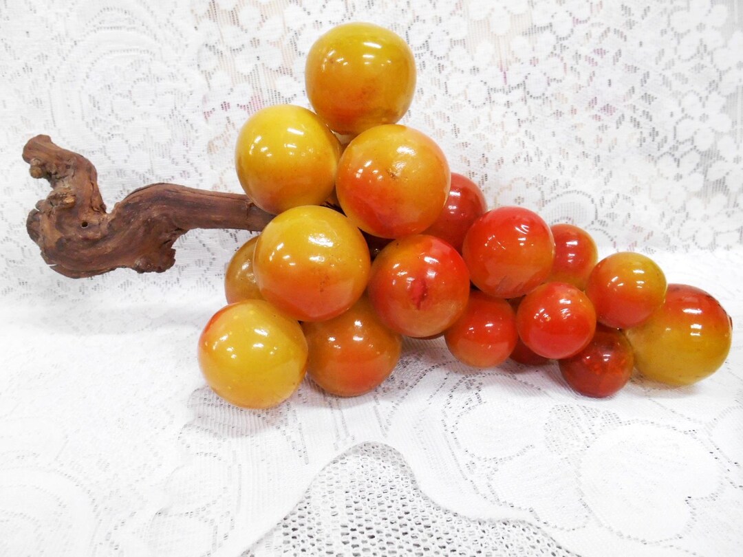 Vintage Lucite Grape Centerpiece: 1960s Retro Kitsch Decor - Etsy
