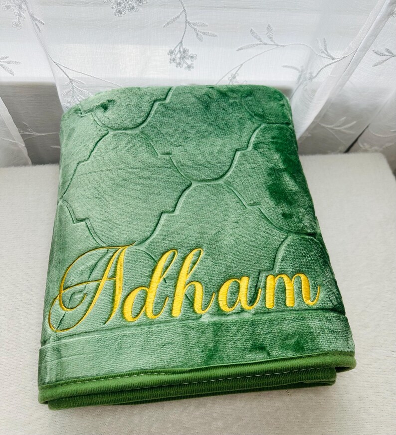 Personalized Prayer Mat, Custom Name Embroidered Sajadah, Islamic Gift ...