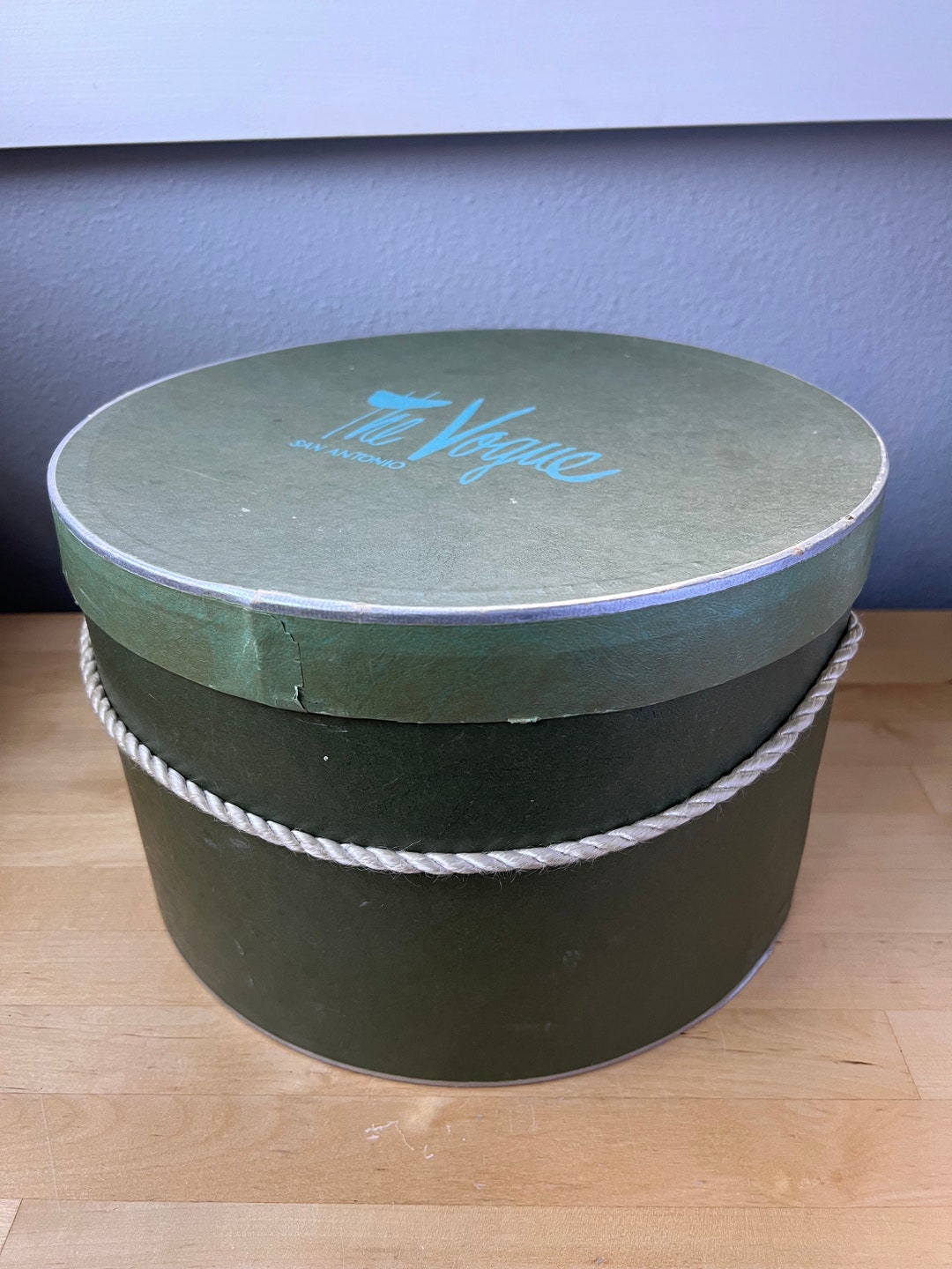 Vintage Hat Box From the Vogue in San Antonio, Department Store ...