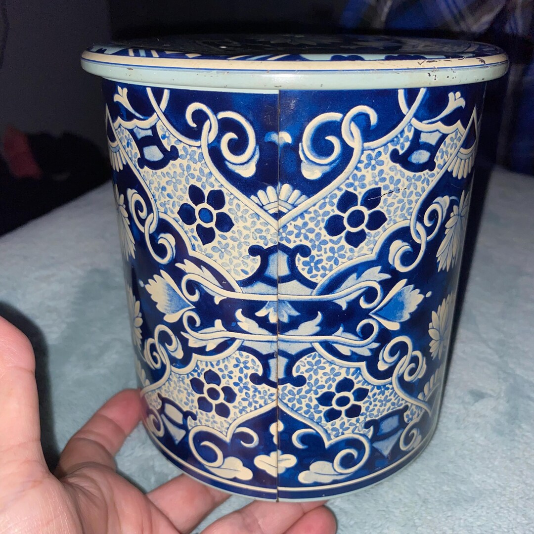 Delft Blue Collectible Tin - Etsy