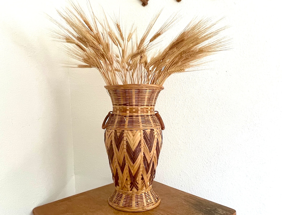 1970s Vintage Large Standing Frond Basket With Wheat Stalks Floor ...