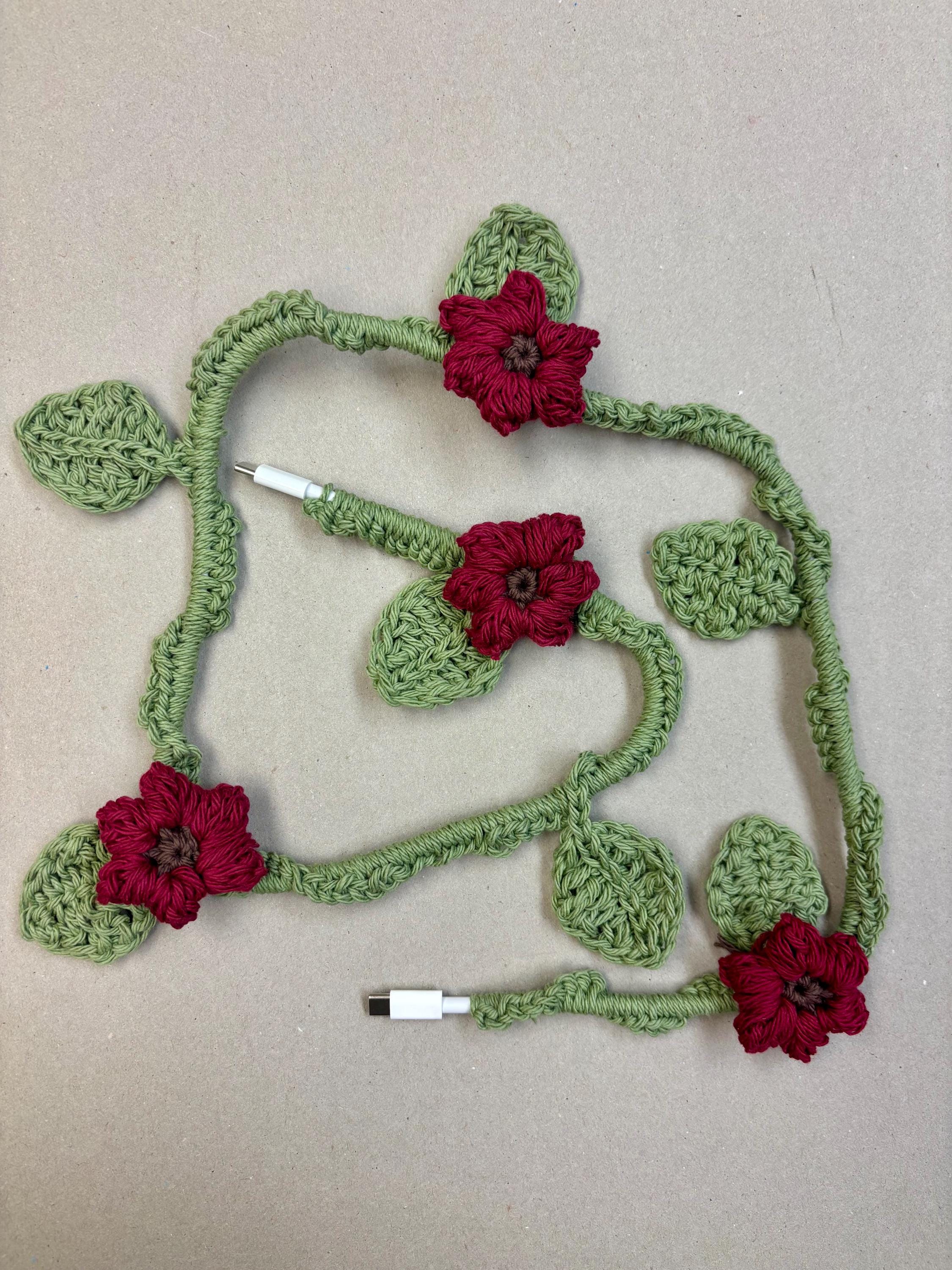 Crocheted Flower & Vine Phone Charger - Etsy