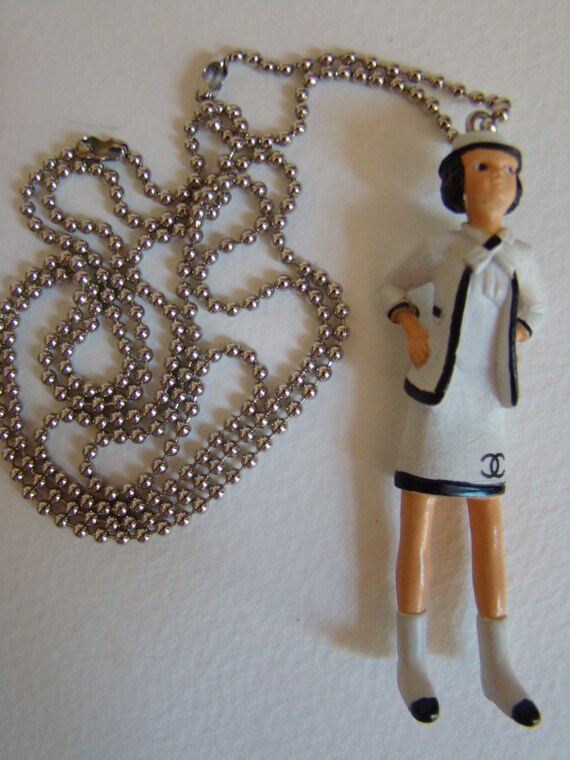 Gabrielle Chanel also known as Coco Chanel chain - Gem