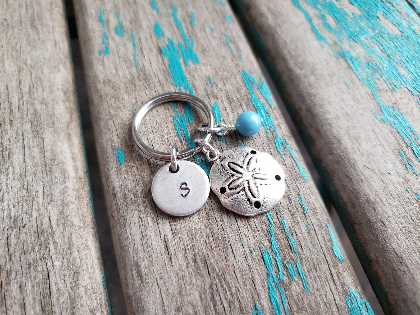 Sand Dollar Keychain With Your Choice of Initial and Accent Bead - Etsy
