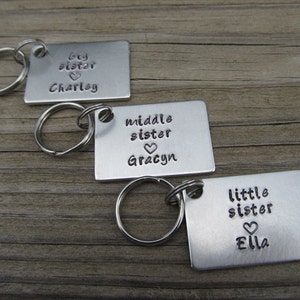 Personalized Sisters Keychains 3 Keychain Set big Sister, middle Sister ...