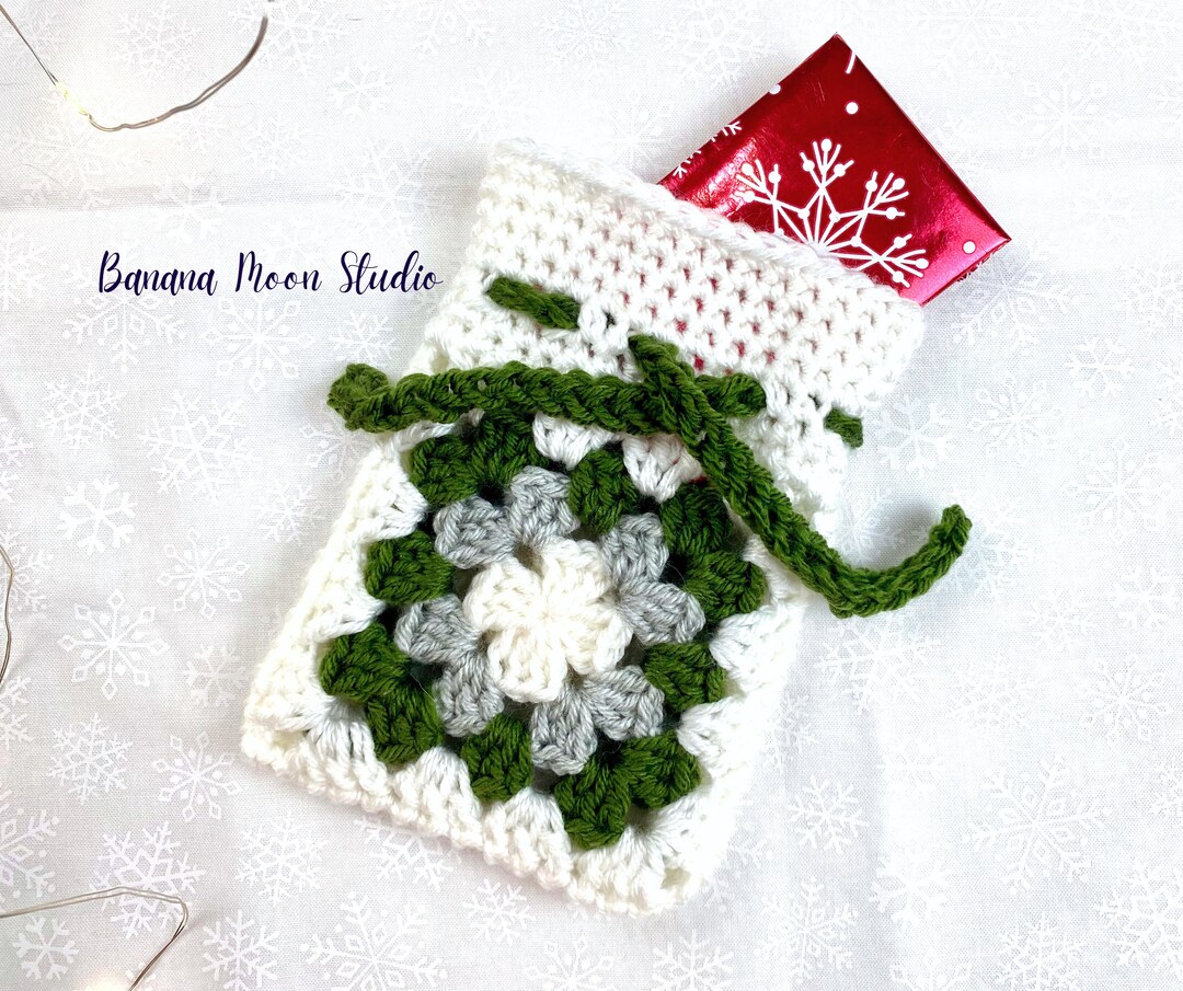 Digital Crochet Pattern for a Small Granny Square Drawstring Bag - Etsy