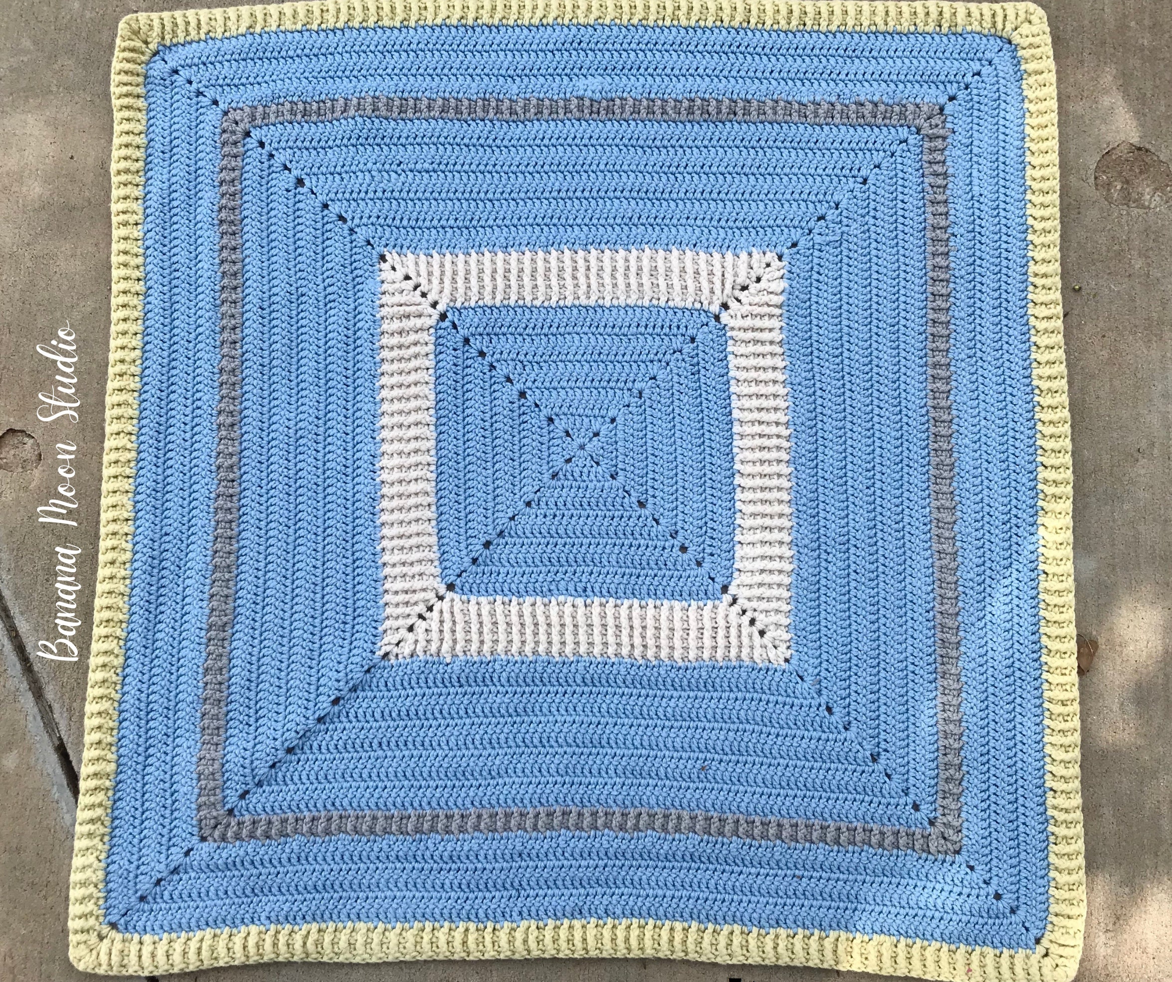 Digital Crochet Pattern for a Center-out Square Baby Blanket - Etsy