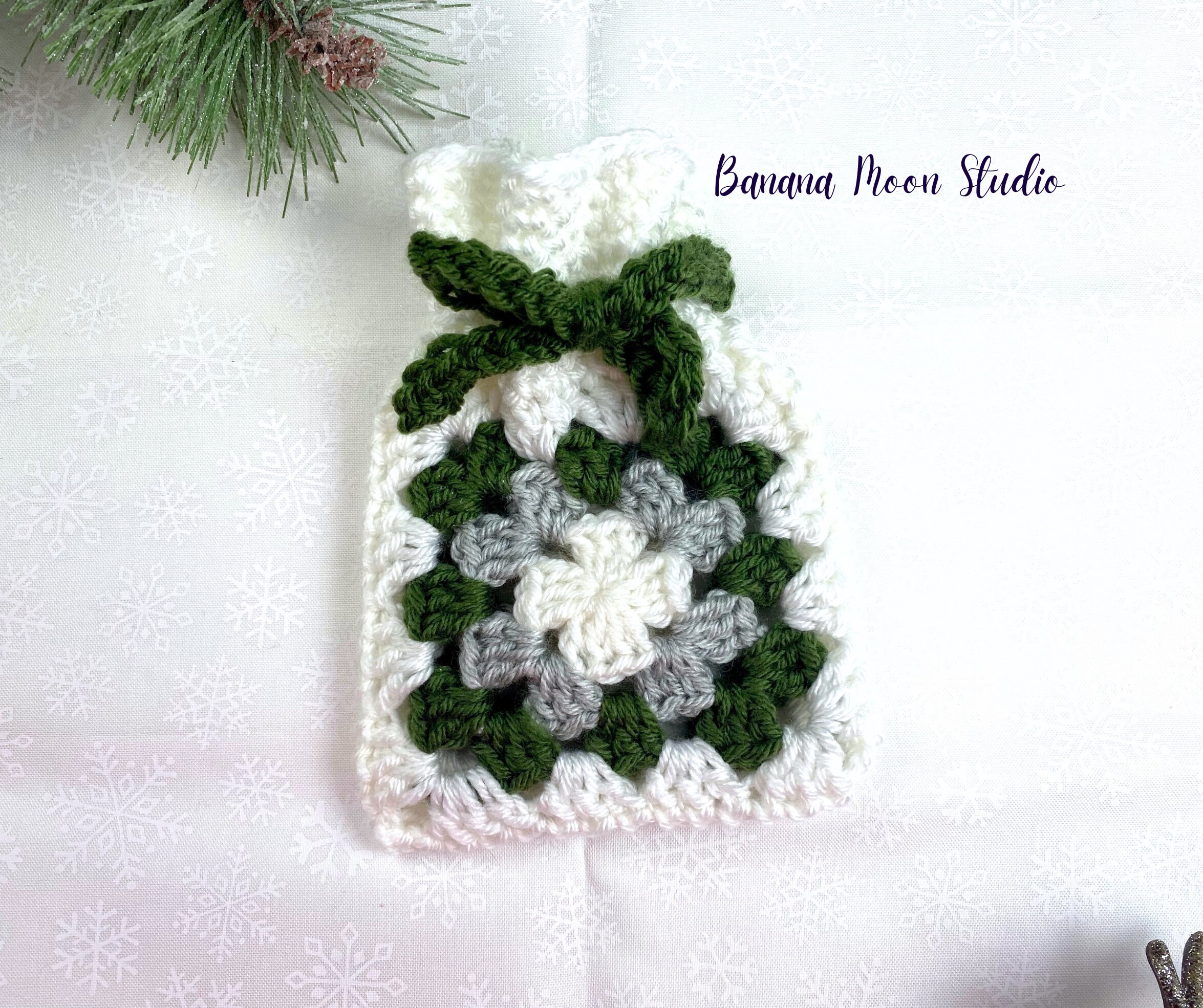 Digital Crochet Pattern for a Small Granny Square Drawstring Bag - Etsy