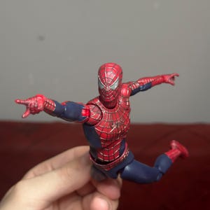 Mafex Tobey Friendly Neighborhood Spiderman Custom Raimi Mask ...