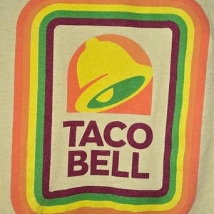 Taco Bell Retro Logo Tee XL *discounted* - Etsy