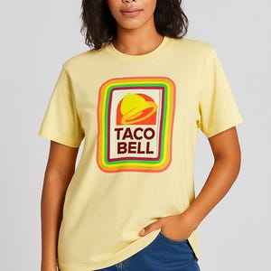 Taco Bell Retro Logo Tee XL *discounted* - Etsy