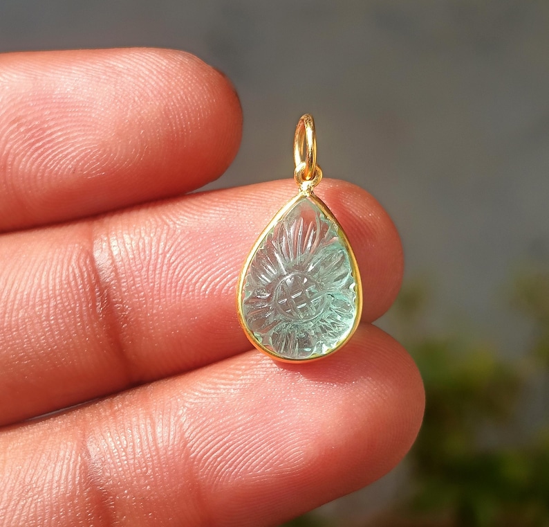 Handmade 18k Solid Gold Russian Emerald Charm Pendant - Gemstone ...