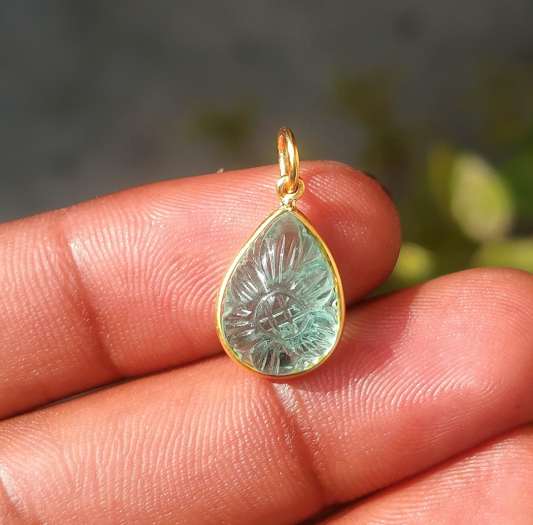 Handmade 18k Solid Gold Russian Emerald Charm Pendant - Gemstone ...