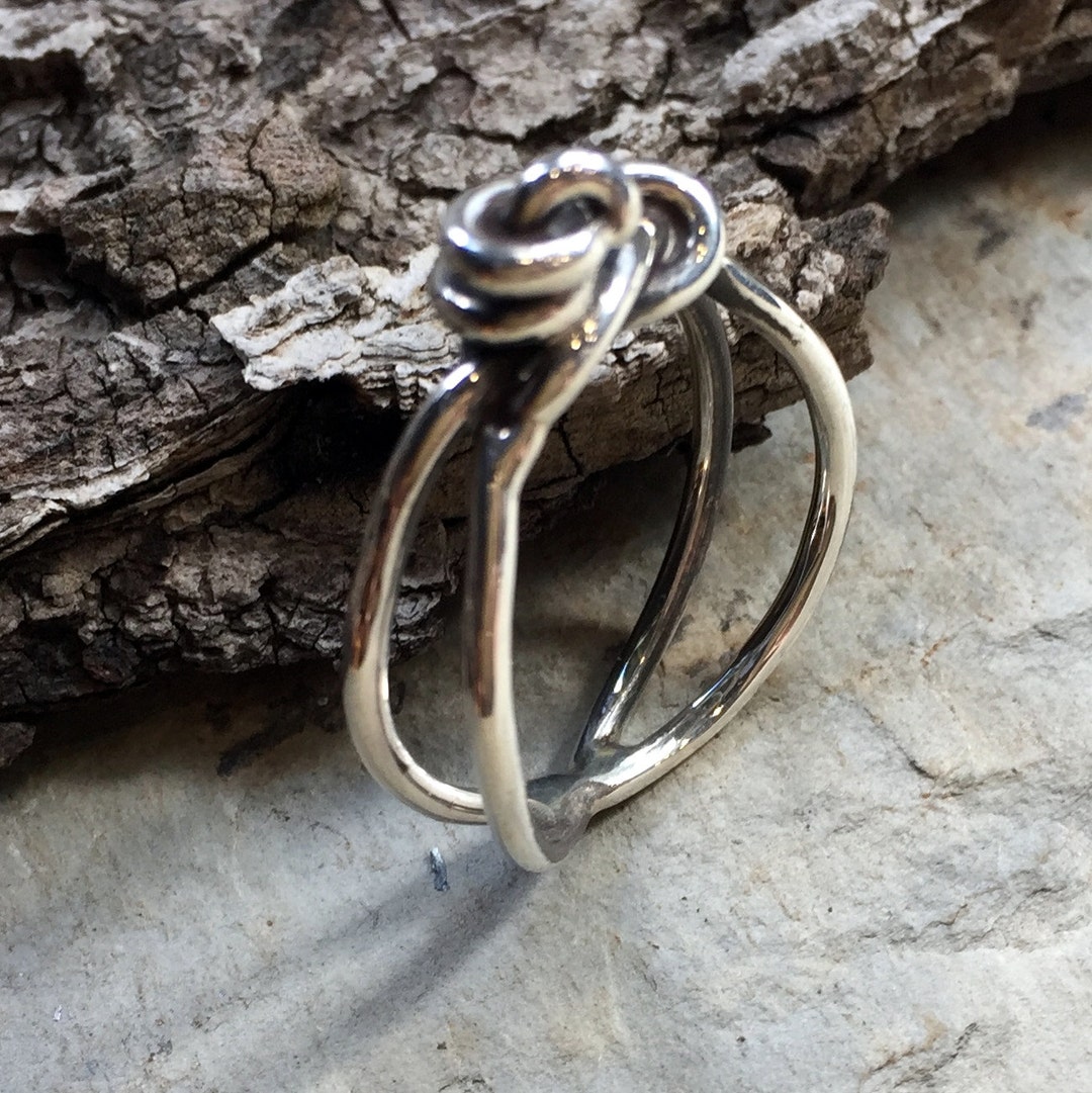 Sterling Silver Ring, Wire Ring, Interlaced Circles Ring, Wedding Band ...