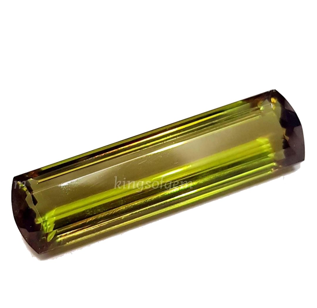 Lab Grown Color Change Alexandrite Gemstone: 65+ Ct 47x12x11 Mm ...