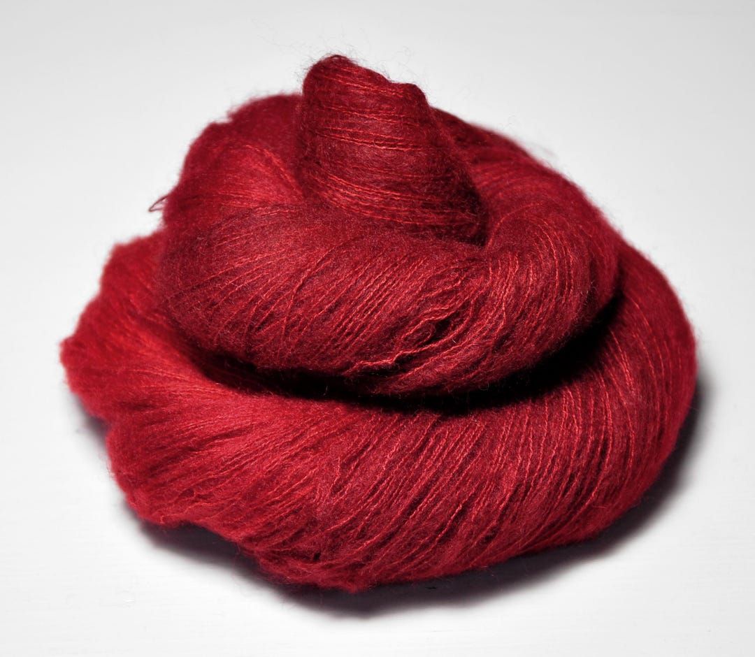 Blood Queen - Cashmere / Silk Fine Lace Yarn - Casi Fluff - Hand Dyed ...