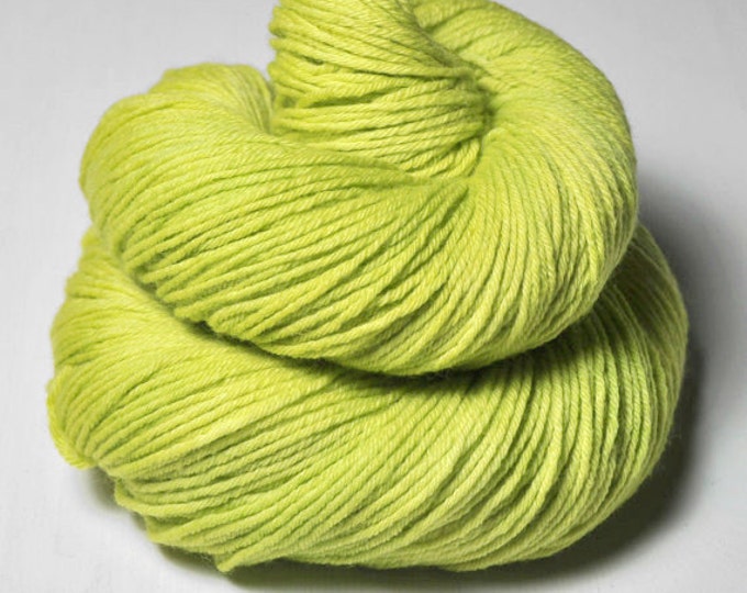 Splitted Lime Merino Sport Yarn Machine Washable Hand Dyed Yarn Wolle ...