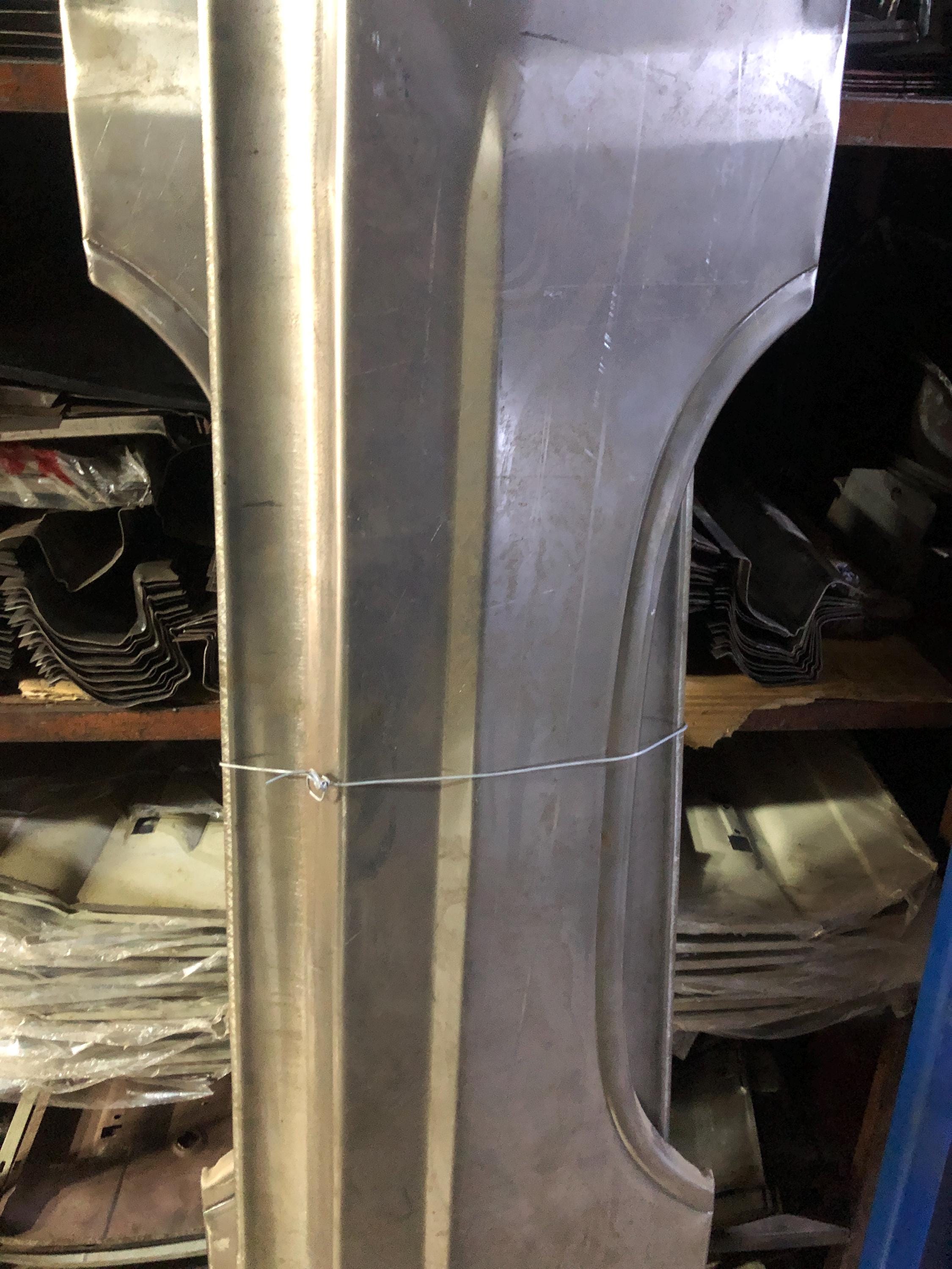 Toyota Hilux / Pickup Long Bed Side Panels (pair) | 1984-1988 RN55 LN56 ...