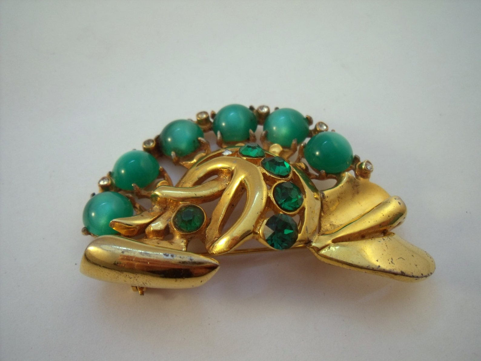 Vintage Forties Fancy Brooch in Green and Gold | Etsy