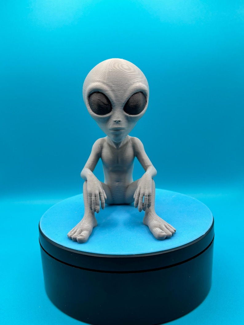Desk Friend Alien Pal – Quirky Space Buddy for Your Desk - Etsy