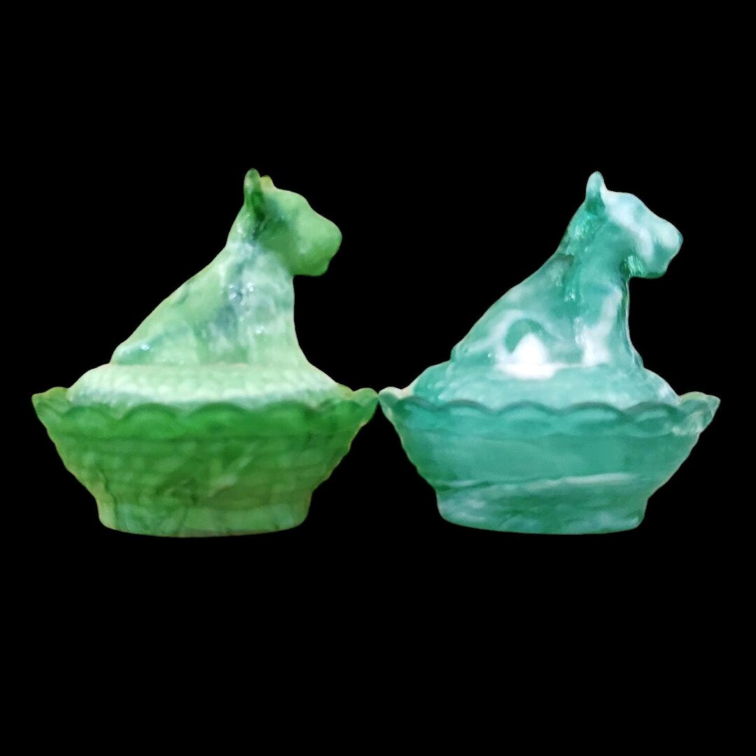 Boyd Vintage Glass Mini Scottie on a Nest With 2.5 Base. I Believe the ...