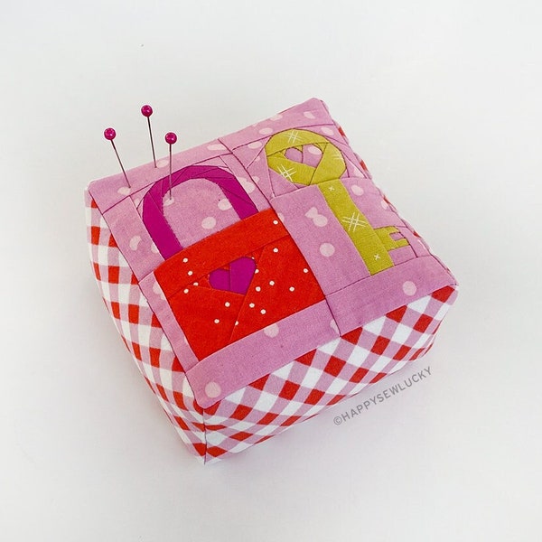 Square Pincushion - Etsy