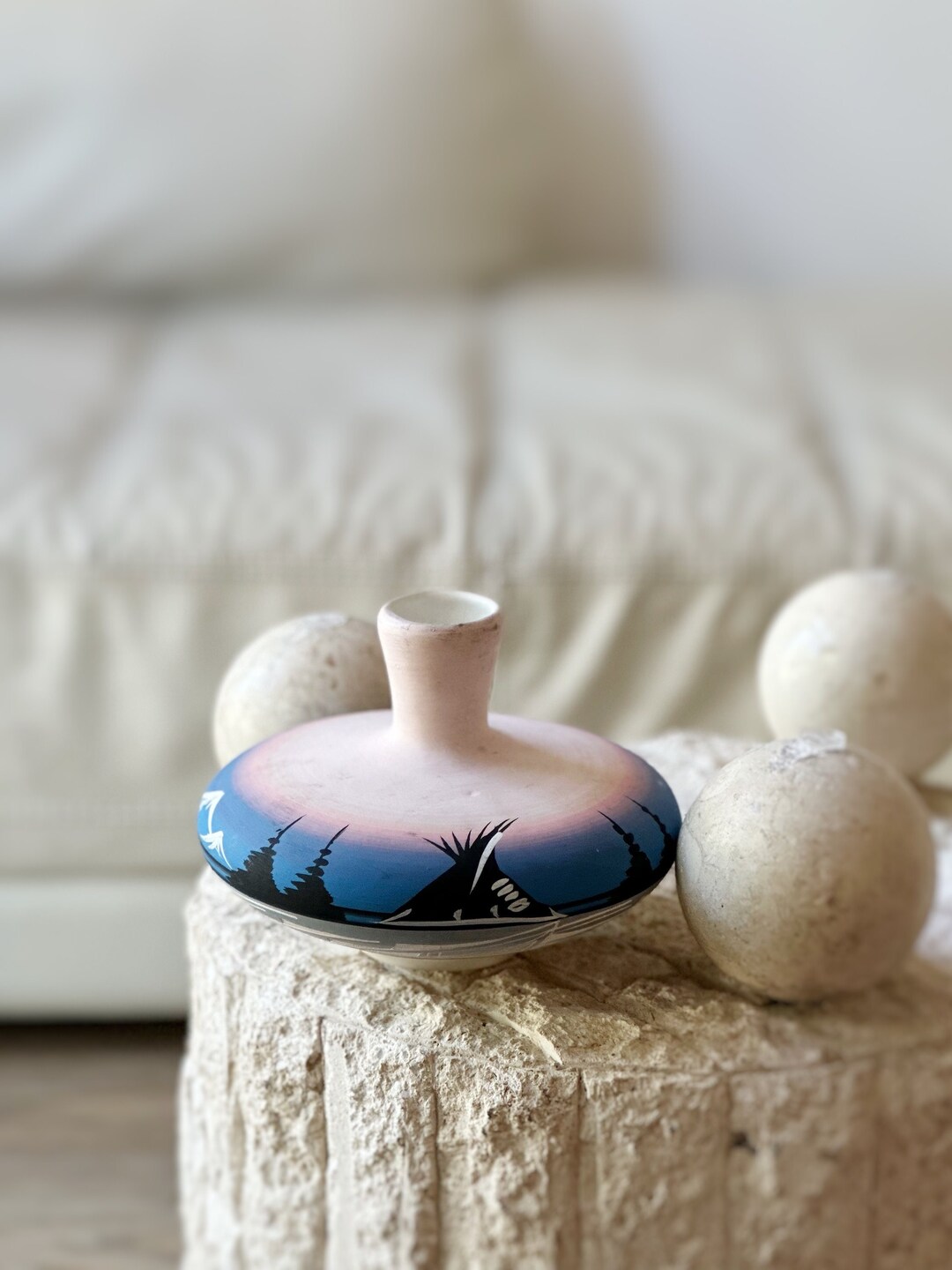 Native American Hand Painted Carved Pottery Vase / Navajo Tribe ...