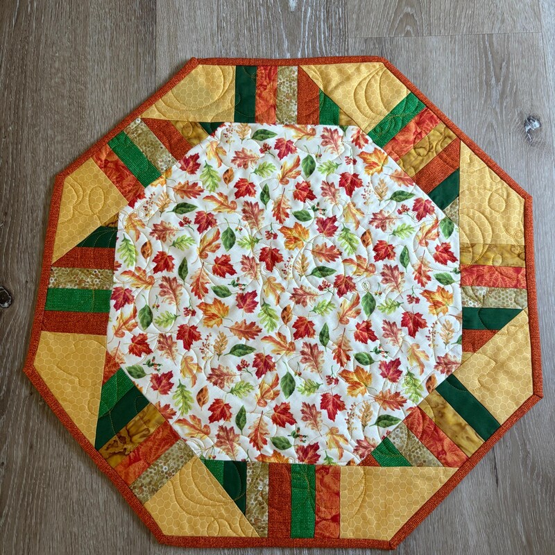 Octagon Table Topper - Etsy