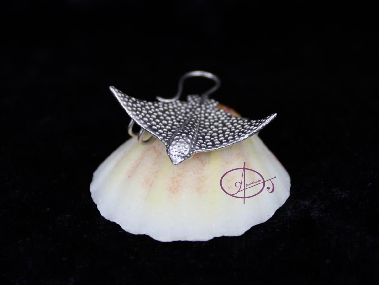 Spotted Eagle Ray Necklace Sterling Silver Rhodium Satin 3D Pendant ...