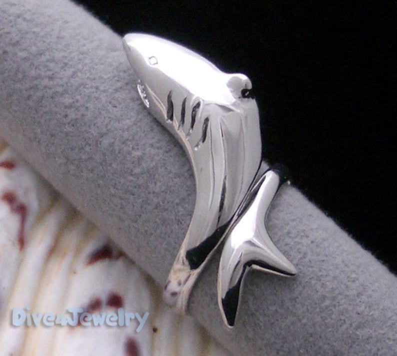 Shark Ring in Sterling Silver Great White Shark Wrap Ring Size | Etsy