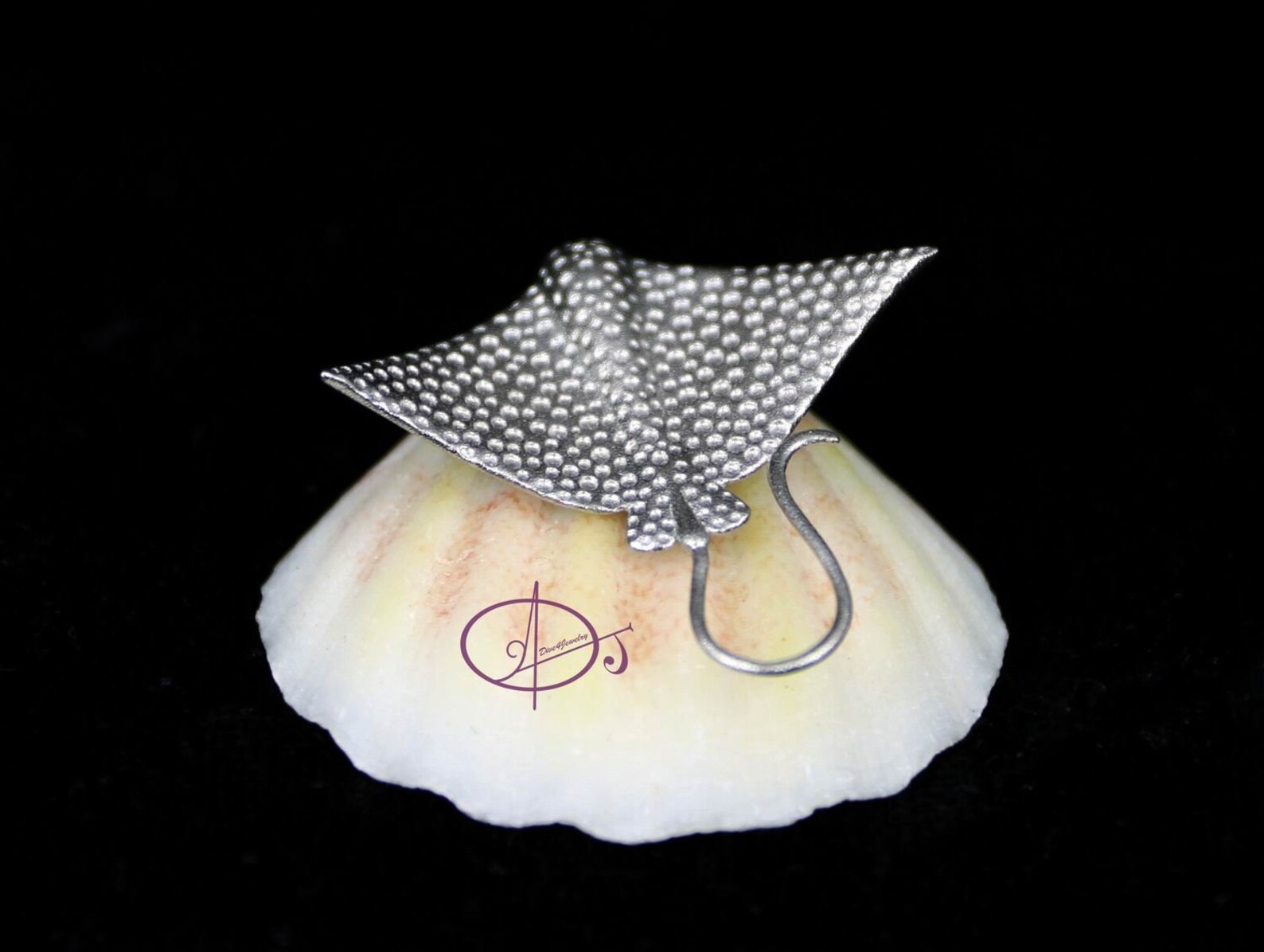 Spotted Eagle Ray Necklace Sterling Silver Rhodium Satin 3D Pendant ...